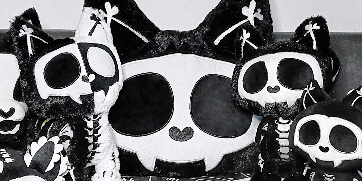 VampireFreaks. Goth Clothes, Emo and Punk Rock Fashion Gothic Clothing