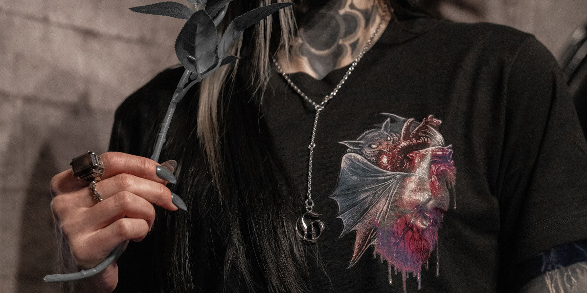 VampireFreaks. Goth Clothes, Emo and Punk Rock Fashion Gothic Clothing