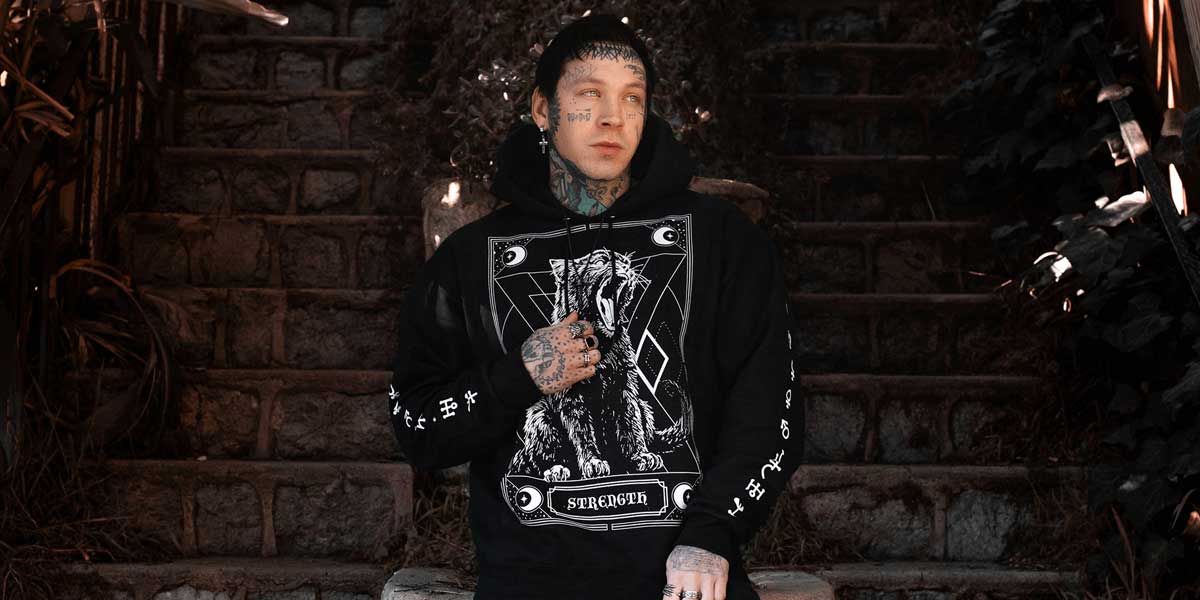 VampireFreaks. Goth Clothes, Emo and Punk Rock Fashion Gothic Clothing