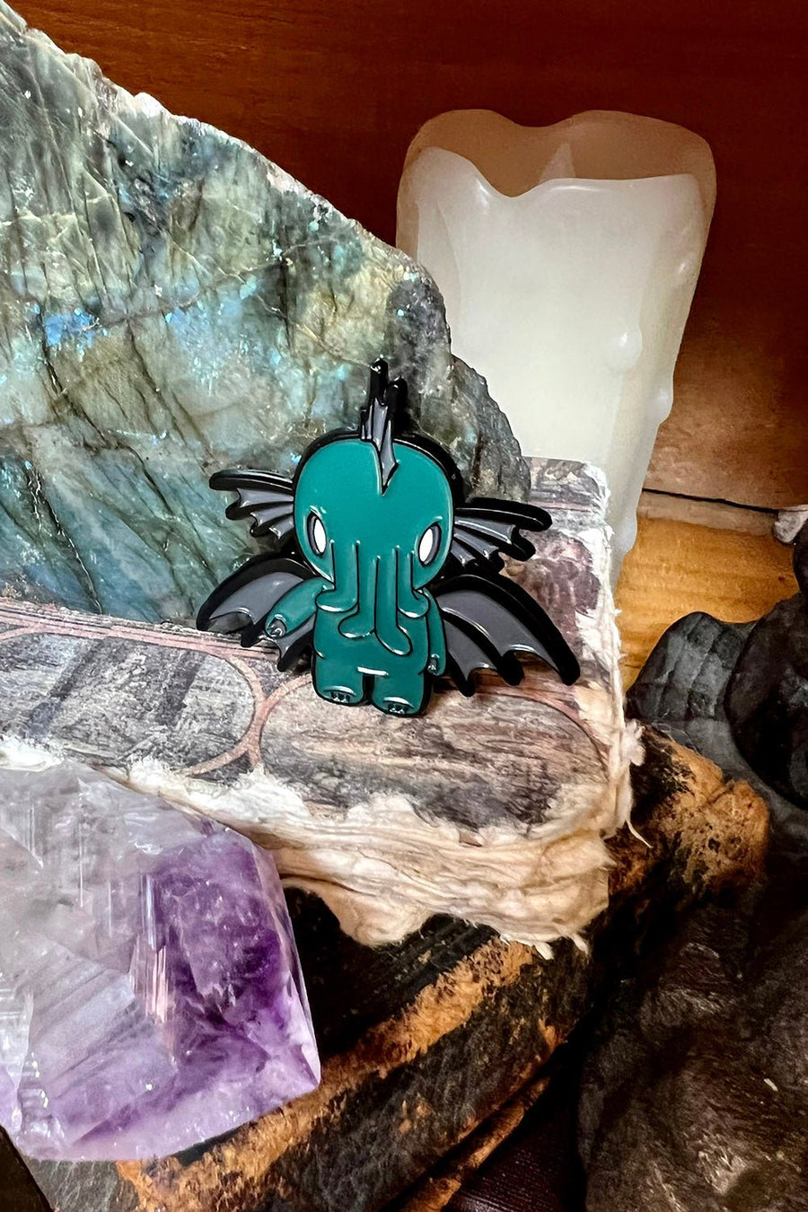 Baby Cthulhu Enamel Pin – VampireFreaks