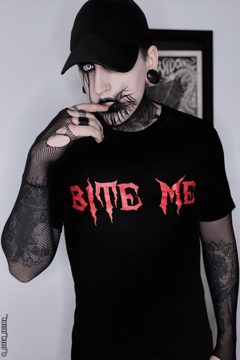Bite Me T-shirt – VampireFreaks