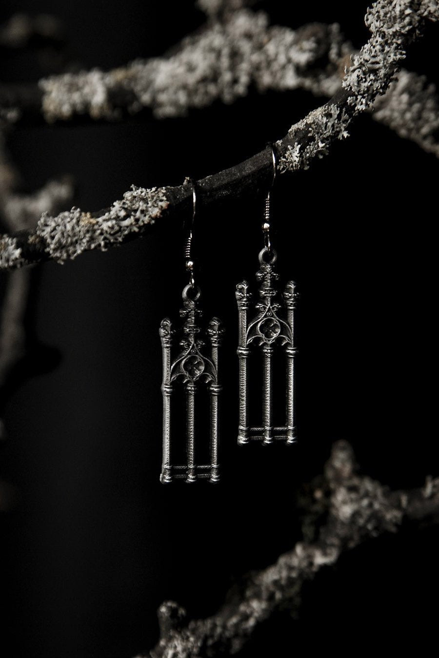 Cemetery Gates Earrings – VampireFreaks