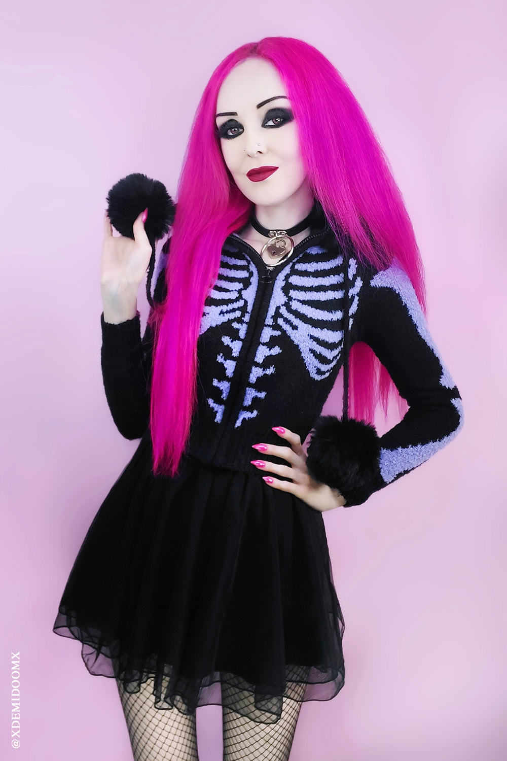 Suéter morado con esqueleto de caja torácica – VampireFreaks