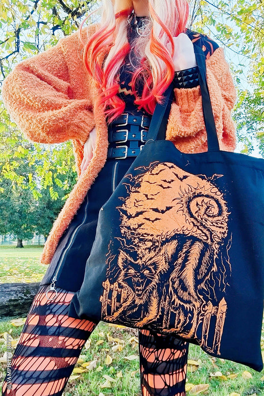 Emo Clothes at VampireFreaks! Skinny Jeans, Mini Skirts, & Plaid Pants