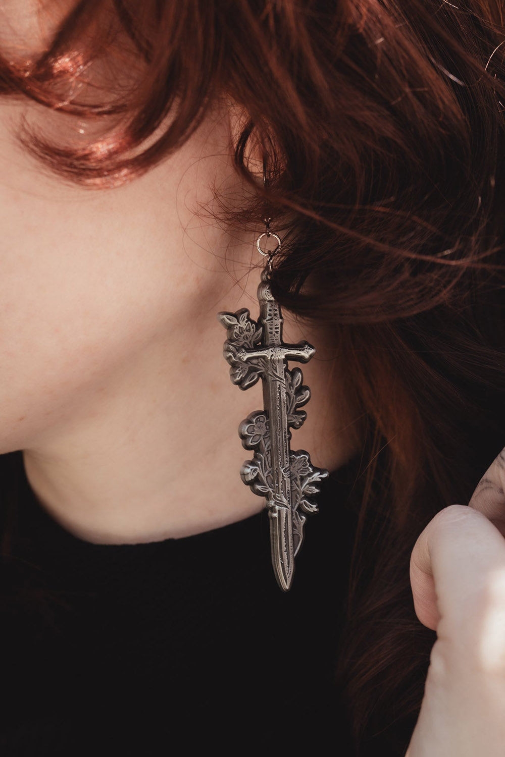 Wind Cleaver Earrings – VampireFreaks