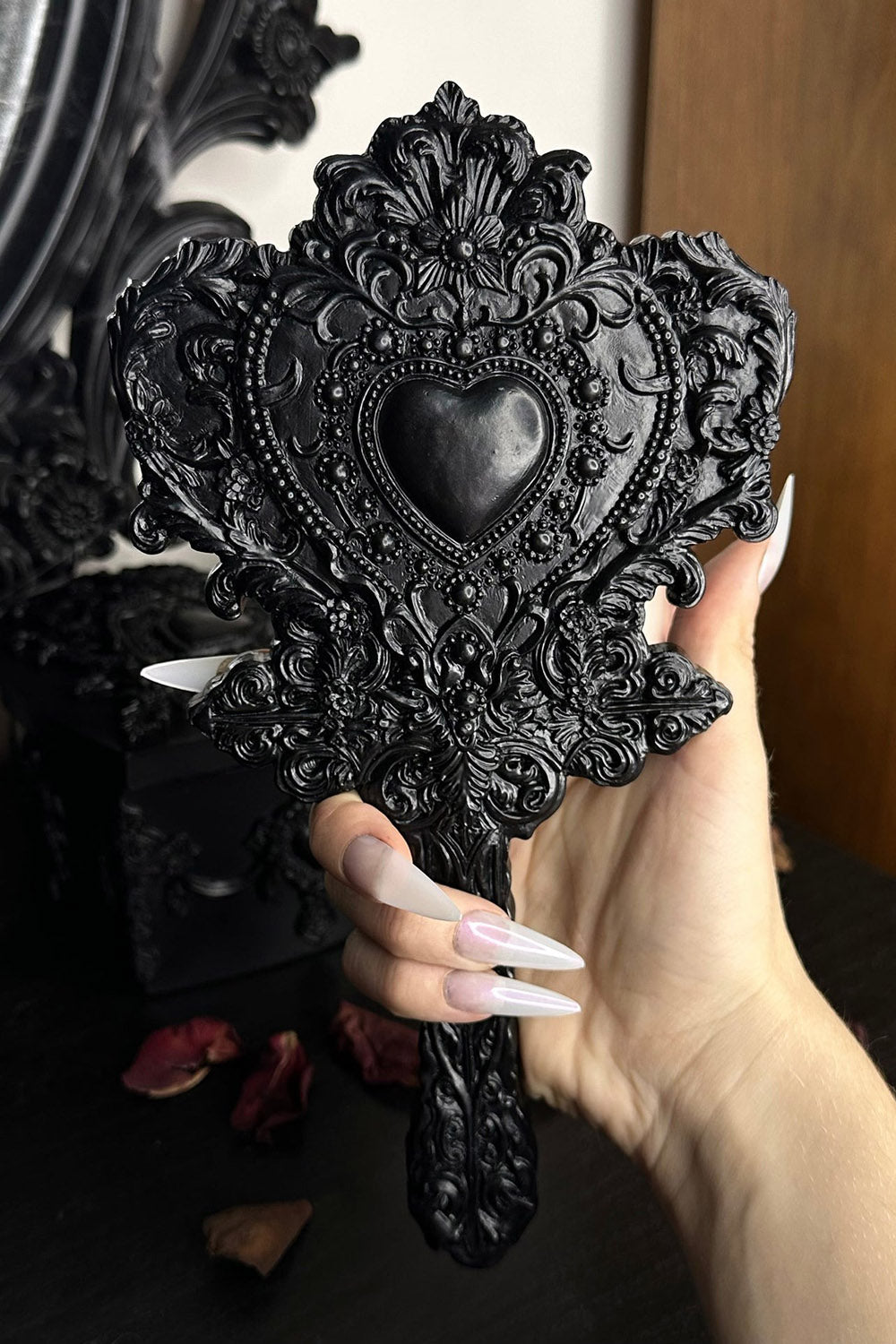 Vanity Valentine Gothic Hand Mirror – VampireFreaks