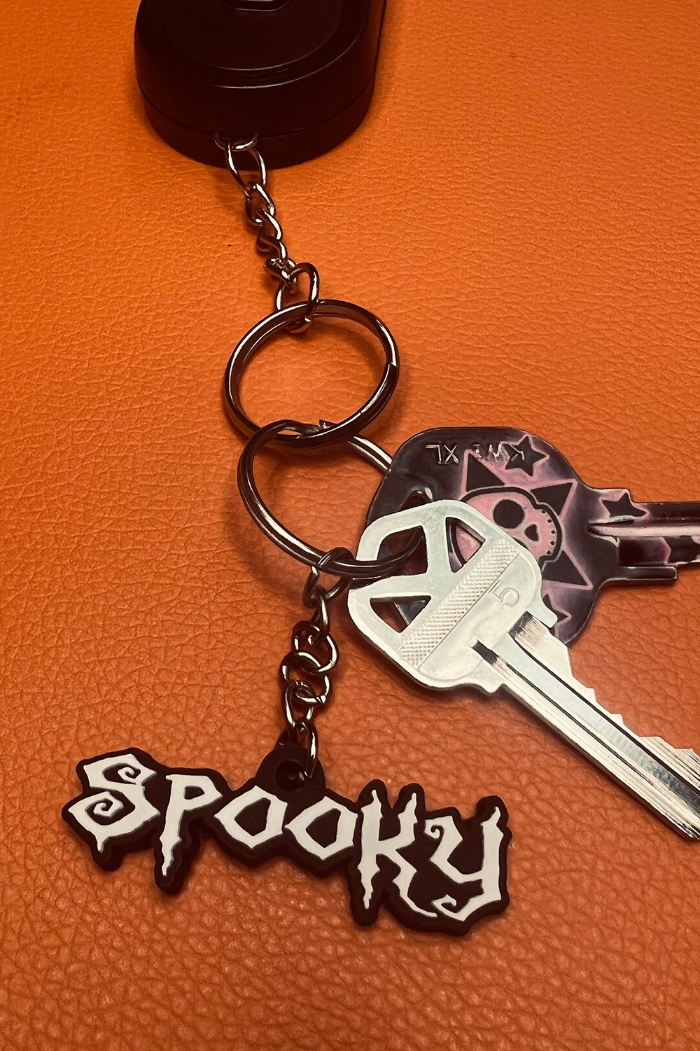 Spooky Keychain – VampireFreaks