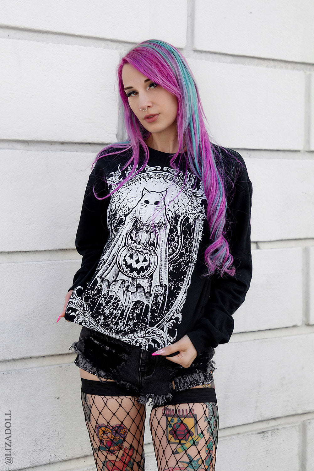Ghost Kitty Sweatshirt – VampireFreaks