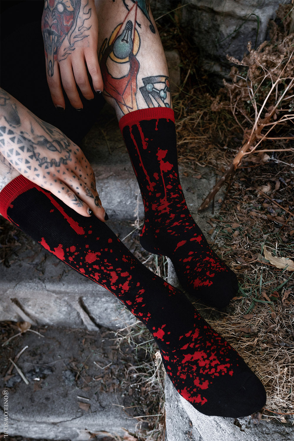 Gothic Striped Halloween Socks in Coffin Gift Box – VampireFreaks