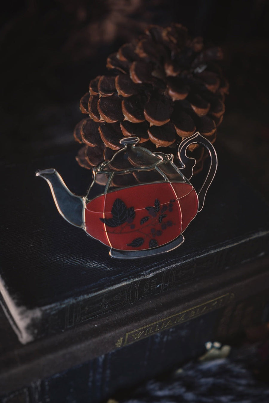 Mourning Tea Pin – VampireFreaks