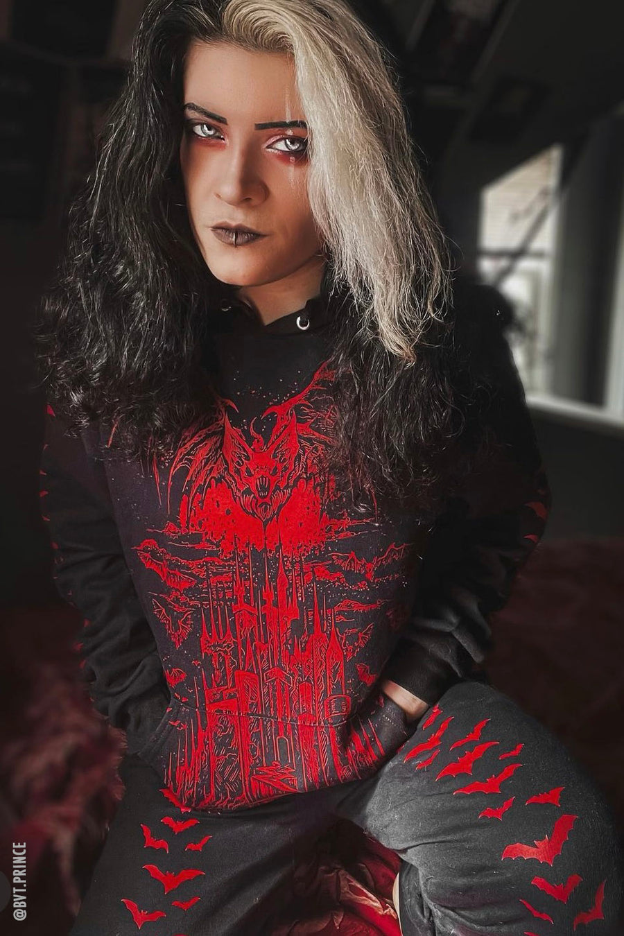 Vampire Castle Hoodie w/ Bat Sleeves [BLOOD RED] – VampireFreaks